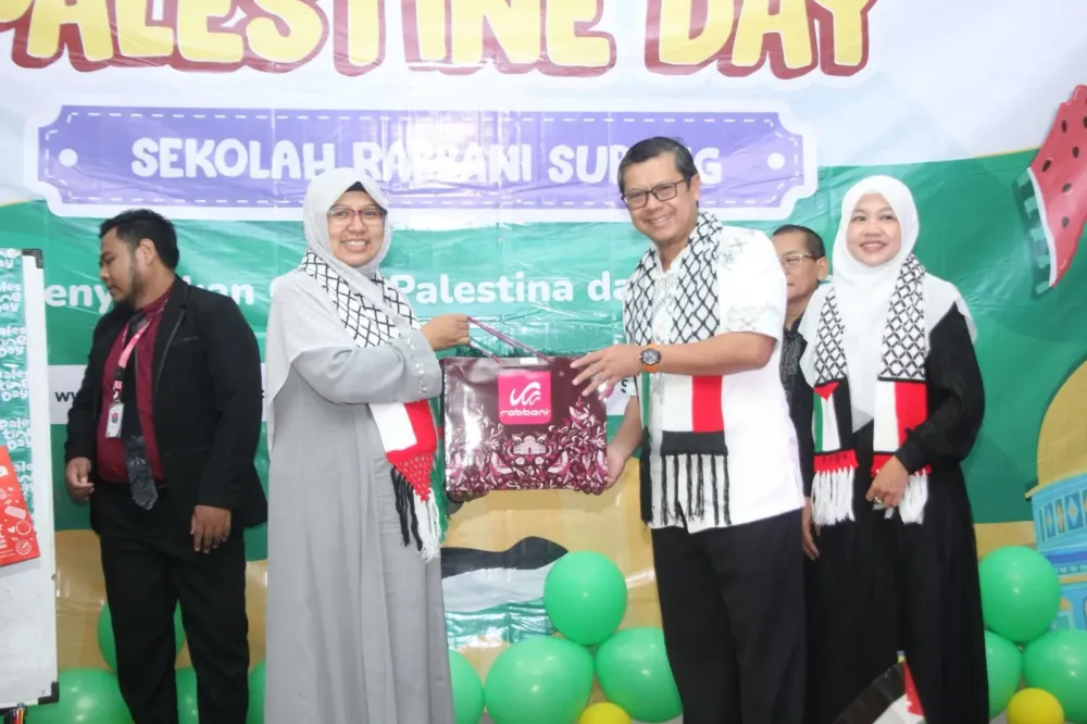 Kang Akur Apresiasi Acara Palestine Day 2025 Sekolah Rabbani Subang ...